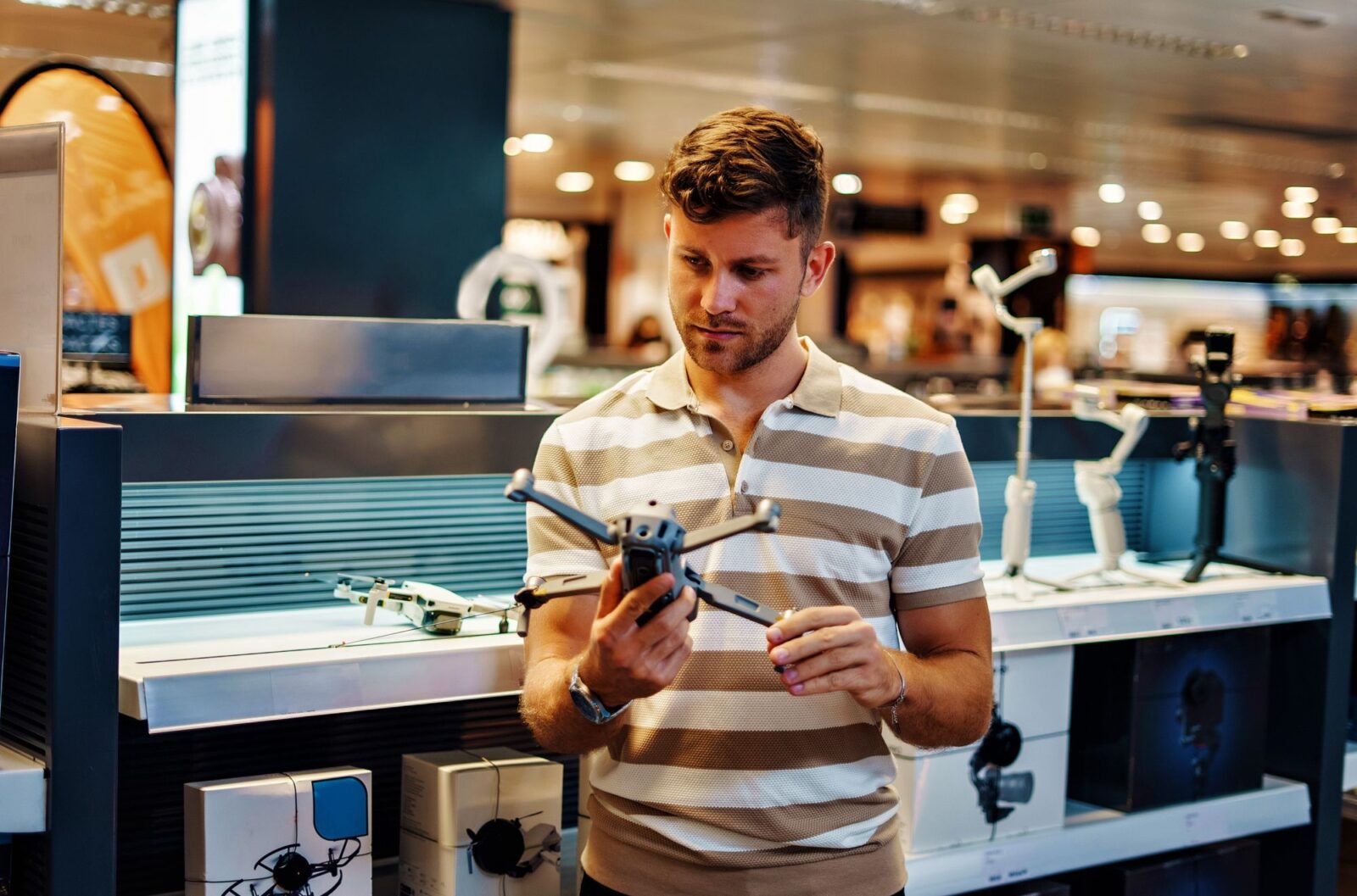 7 Important Things to Know Before Buying Your First Drone – Travel By Drone